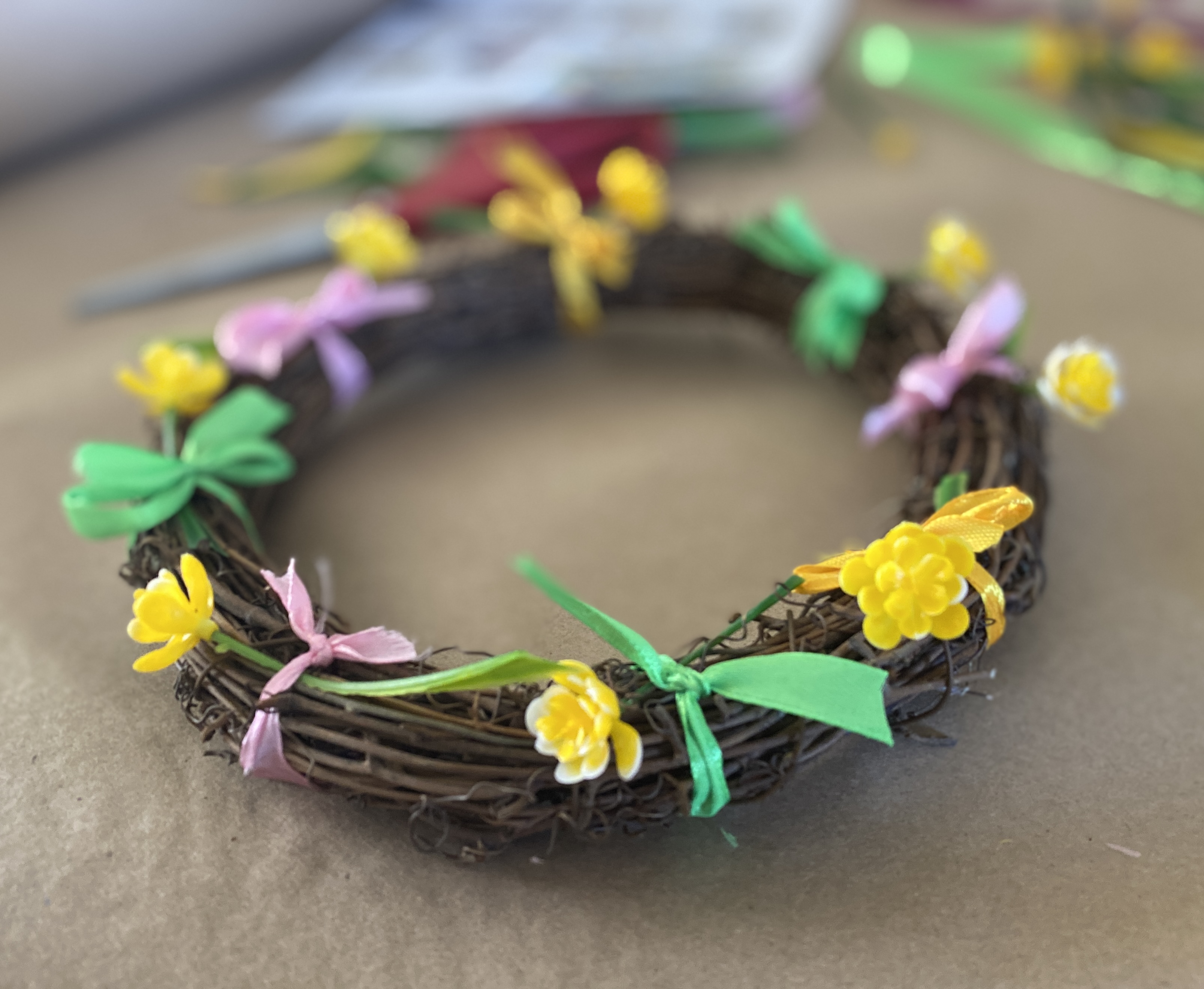 Mini Grapevine Wreath - The Frosted Flamingo